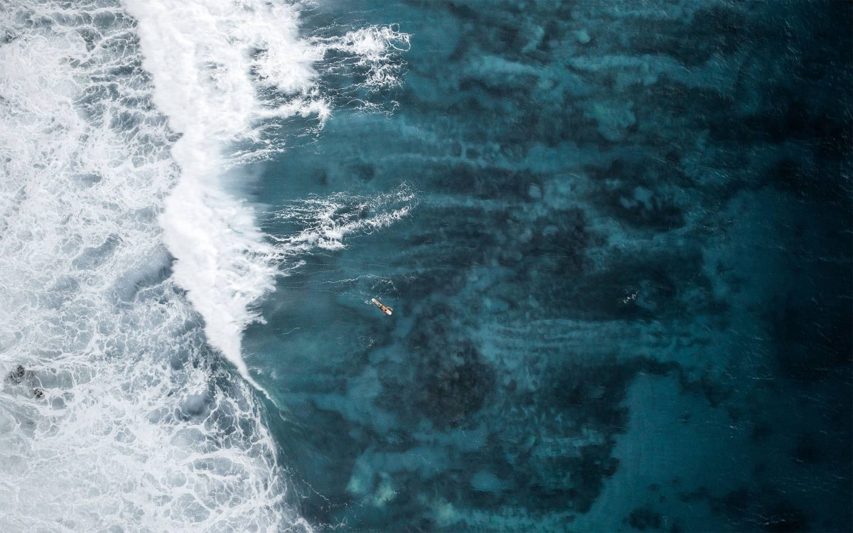 Discover the Biggest Waves in the World for Epic Travel and Surf