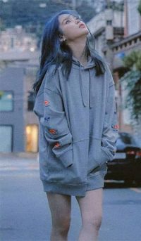 What Is Acubi Fashion? The Korean Fashion Trend Unmasked